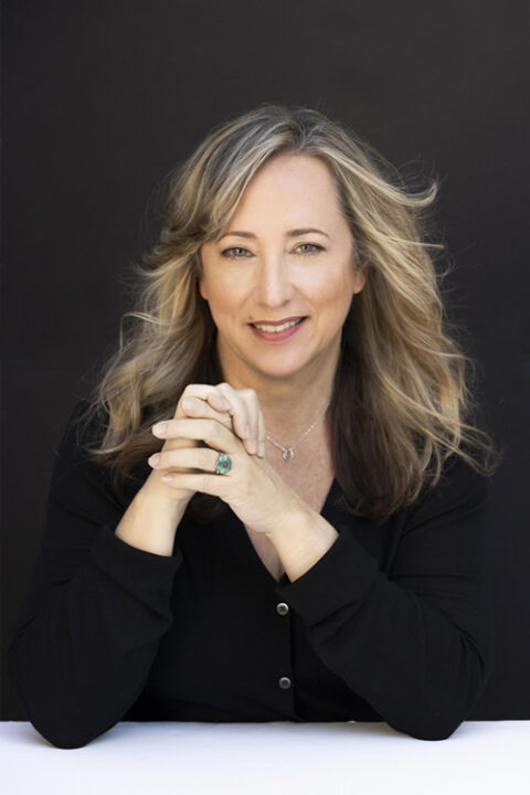 Bio | Kay Bess - Exceptional Voice Acting - Wit. Wisdom. Depth. Daring.